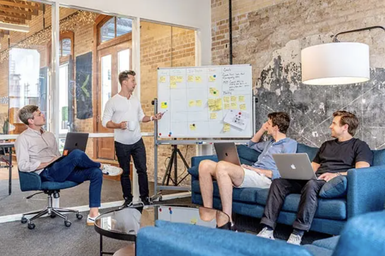 Business Management: Industry Outlook and Emerging Trends