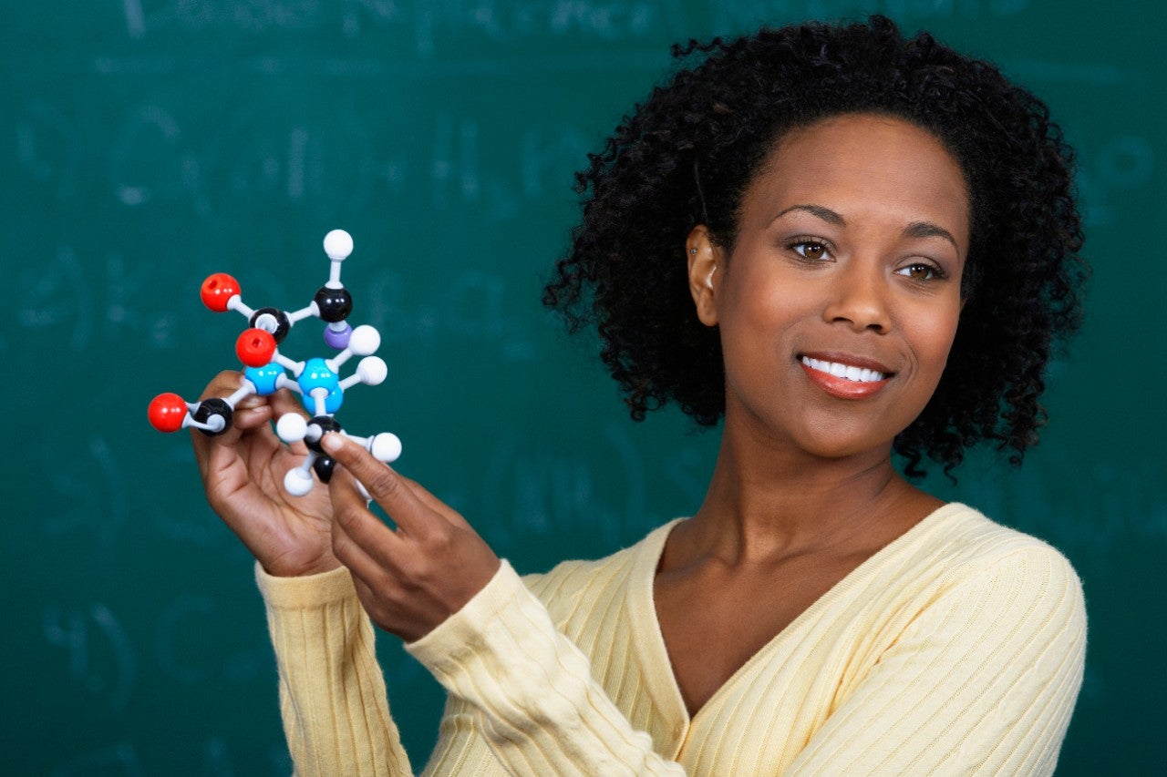 How to Become a Science Teacher